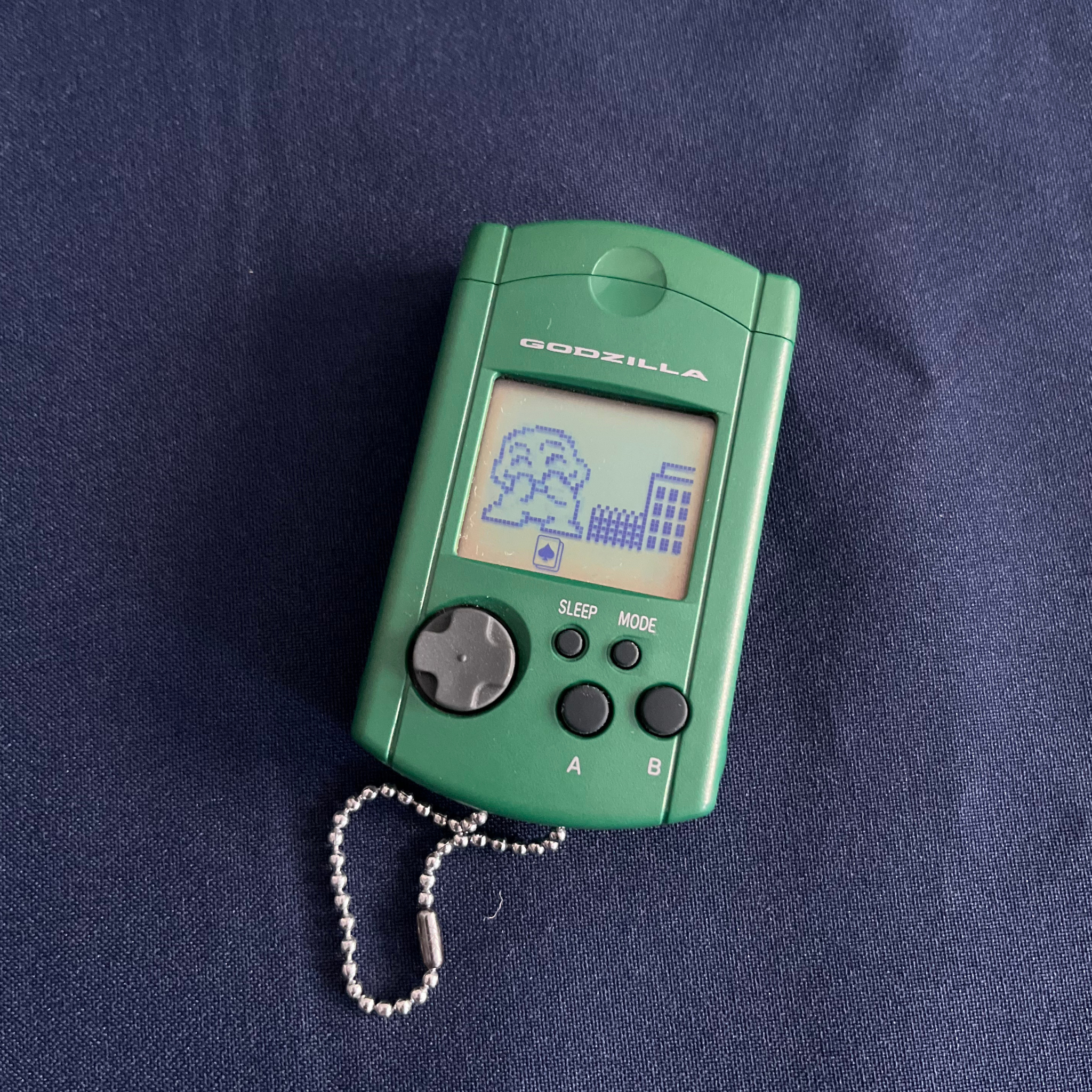 Sega VMU Godzilla edice (Visual Memory Unit) – Retro Koutek