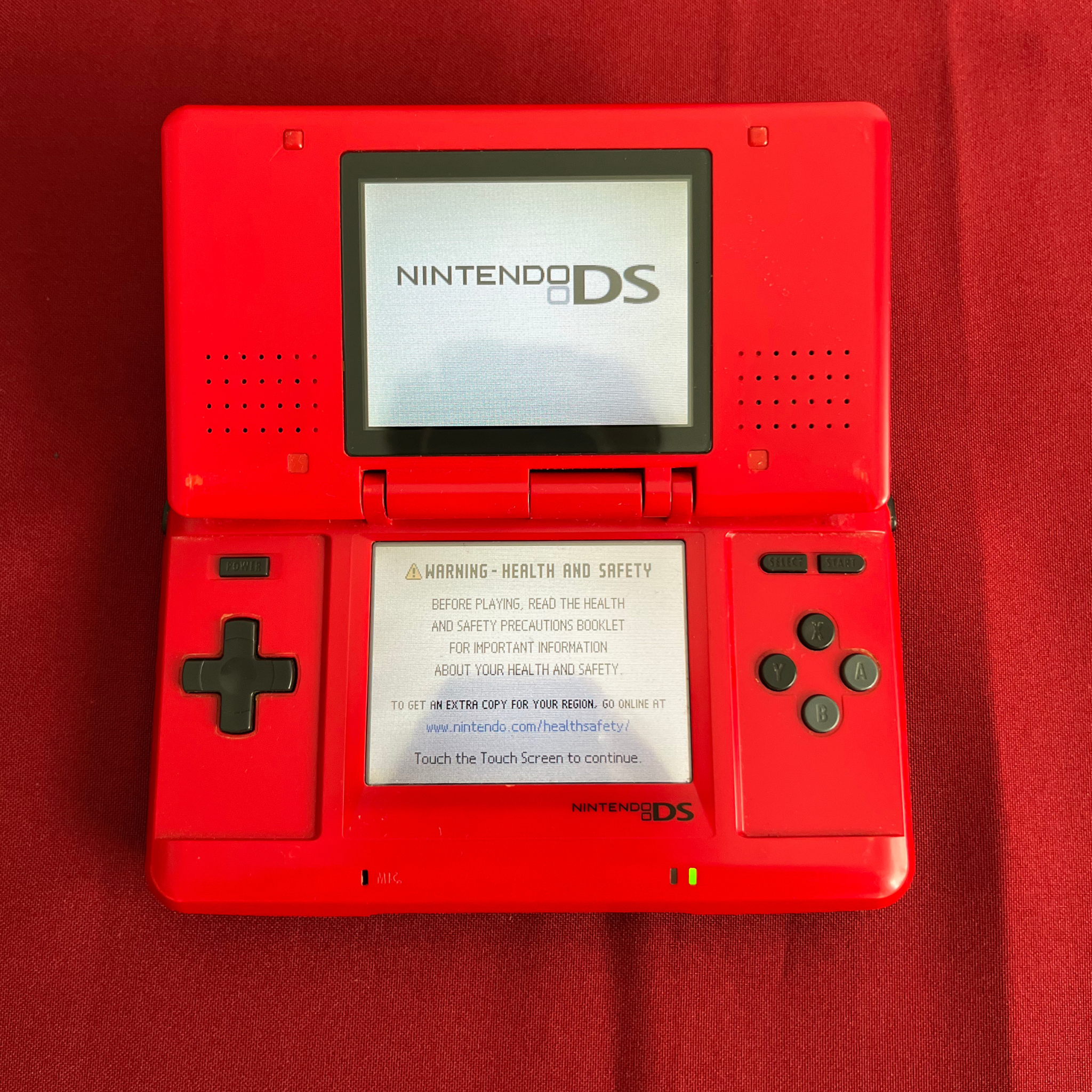Nintendo DS Red – Retro Koutek